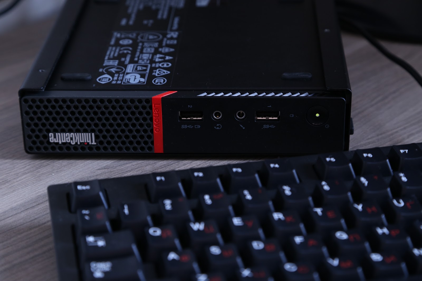 Lenovo thinkcentre m715q tiny обзор