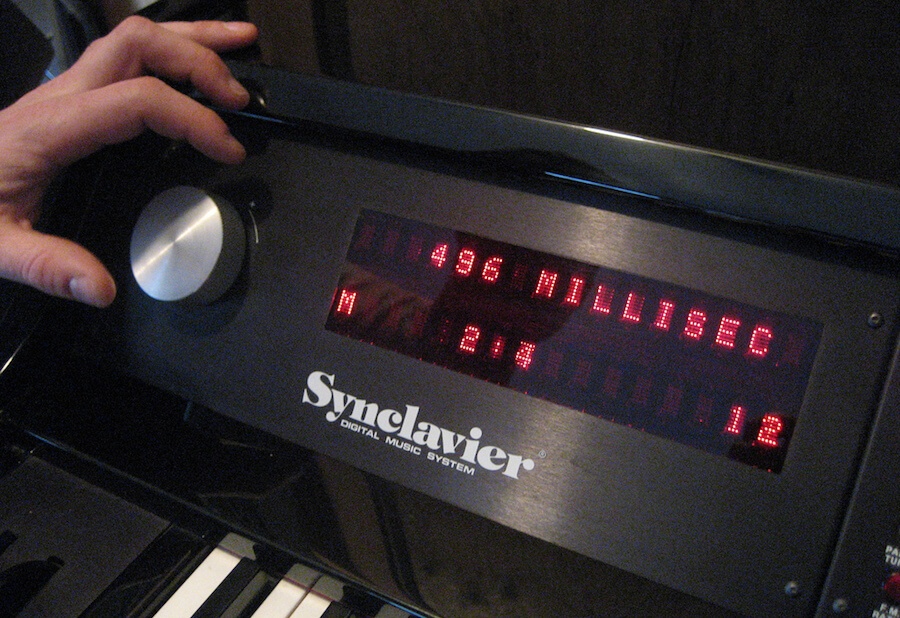 Самые необычные музыкальные инструменты: орган Хаммонда, Vako ...