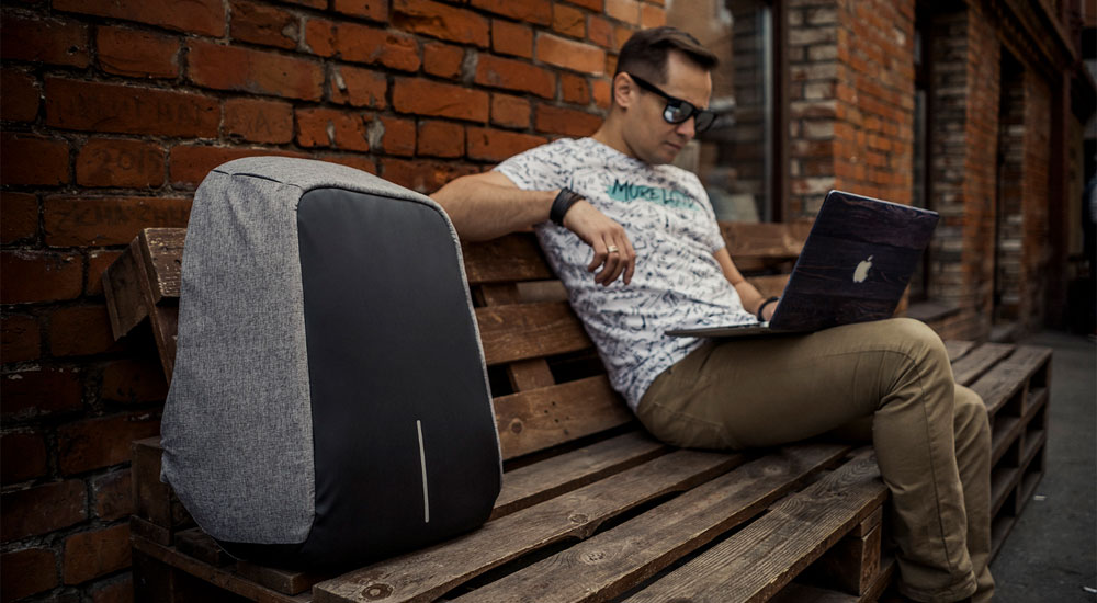 00110001 00110100 00101110 00110000 00110010