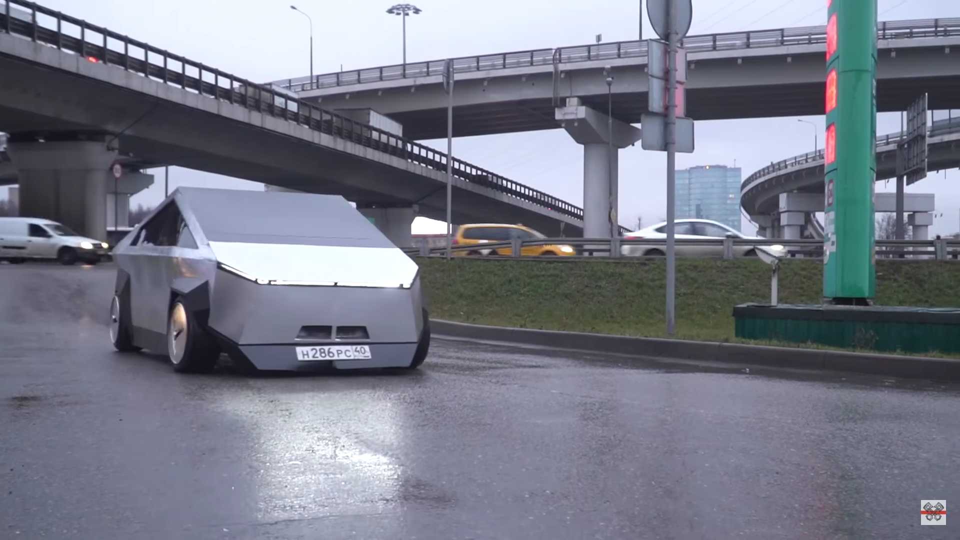 Tesla Cybertruck copy was spotted in Moscow. This is a customized ...